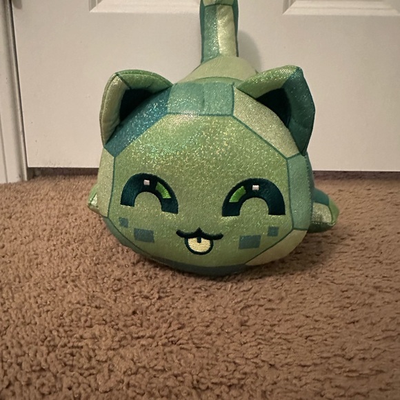 Toys | 11 Aphmau Meemeows Mystery Plush Emerald Green Cat Gemstone ...